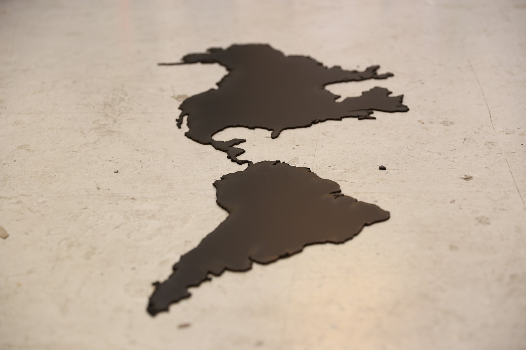 Laser cut world map | cotter